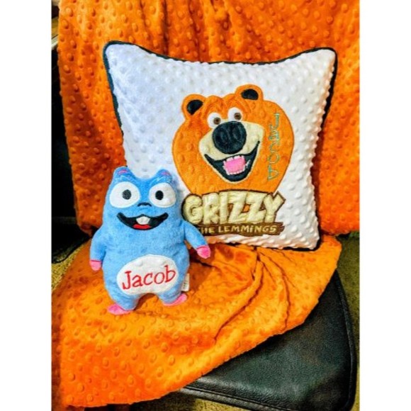 Handmade | Toys | Grizzy And The Lemmings Grizzly Bear Plush Toy ...